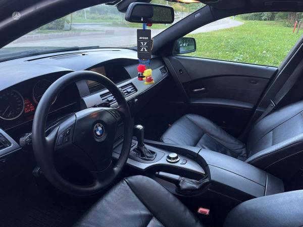 Melns BMW 530 2006 Viļņa, ar dzinēja tilpumu 2.99 L un nobraukumu 277 tūkst. km par 2800 €, foto 8 vietnē AUTOMOTO.COM.LV