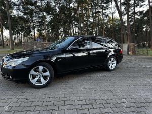 Черный БМВ 530 2006 в Клайпеда, объемом двигателя 2.99 л и пробегом 300 тыс. км за 3200 €, фото 3 на AUTOMOTO.COM.LV