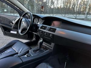 Черный БМВ 530 2006 в Клайпеда, объемом двигателя 2.99 л и пробегом 300 тыс. км за 3200 €, фото 6 на AUTOMOTO.COM.LV