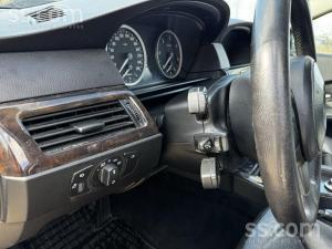 Melns BMW 530 2006 Rīga, ar dzinēja tilpumu 3.00 L un nobraukumu 362 tūkst. km par 3300 €, foto 10 vietnē AUTOMOTO.COM.LV