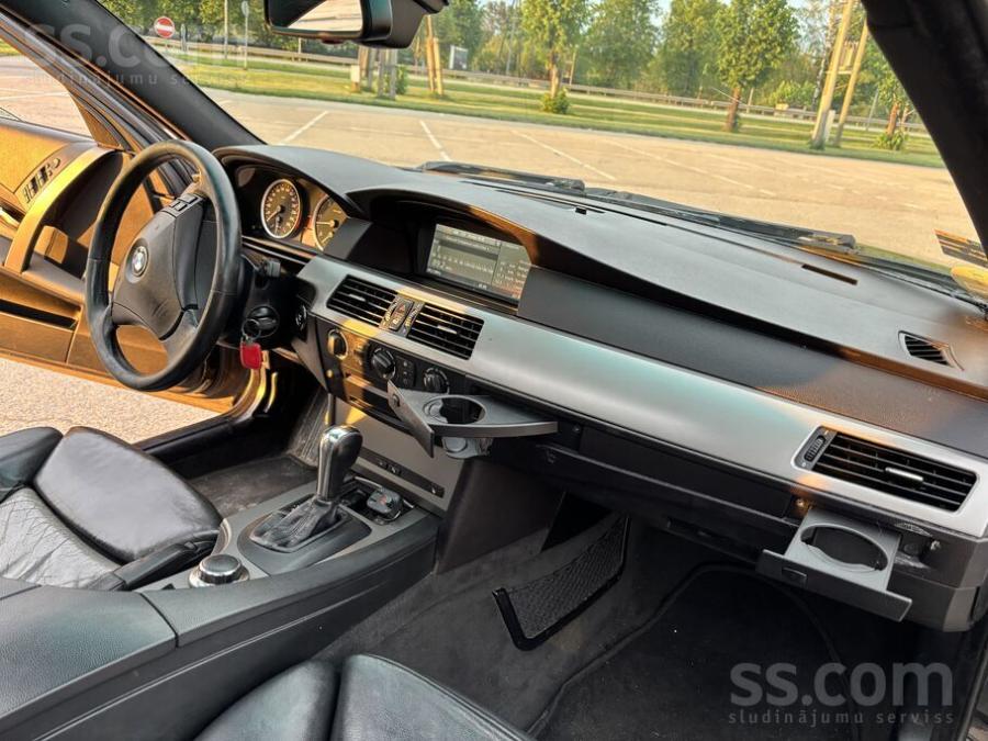 Melns BMW 530 2007 Ogre, ar dzinēja tilpumu 3.00 L un nobraukumu 341 tūkst. km par 27500 €, foto 22 vietnē AUTOMOTO.COM.LV