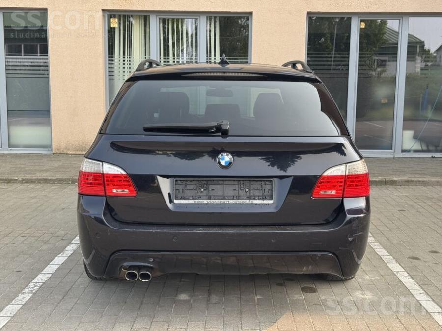 Black BMW 530 2007 in Jelgava, with an engine capacity of 3.00 L and mileage of 283 thousand km for 5950 €, photo 5 on AUTOMOTO.COM.LV