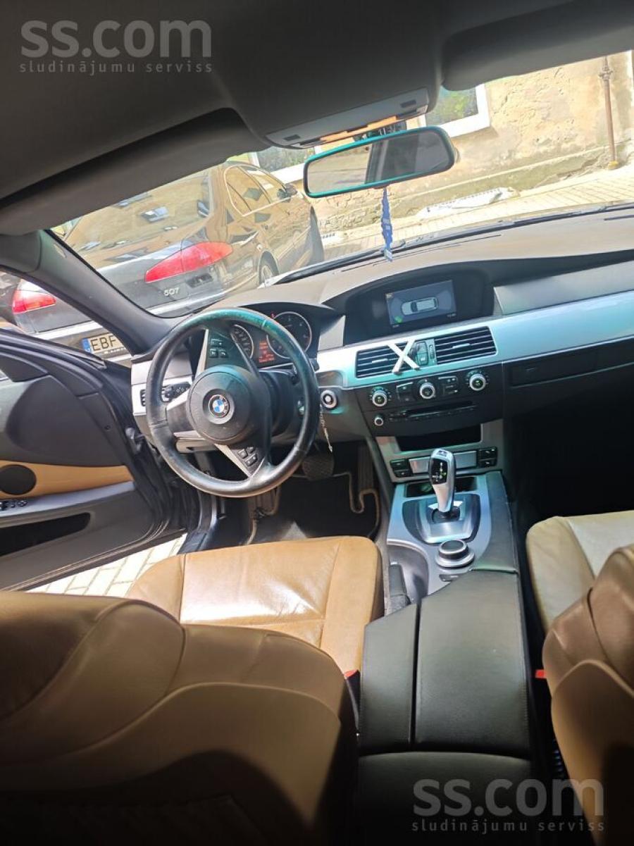 Melns BMW 530 2007 Bauska, ar dzinēja tilpumu 3.00 L un nobraukumu 34 tūkst. km par 3500 €, foto 10 vietnē AUTOMOTO.COM.LV