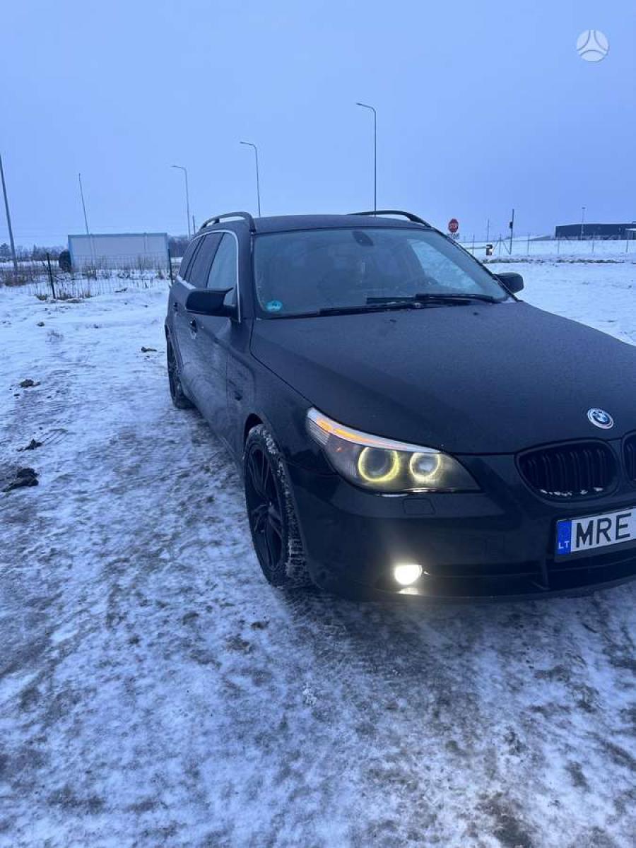Melns BMW 530 2007 Kėdainiai, ar dzinēja tilpumu 2.99 L un nobraukumu 450 tūkst. km par 2700 €, foto 1 vietnē AUTOMOTO.COM.LV