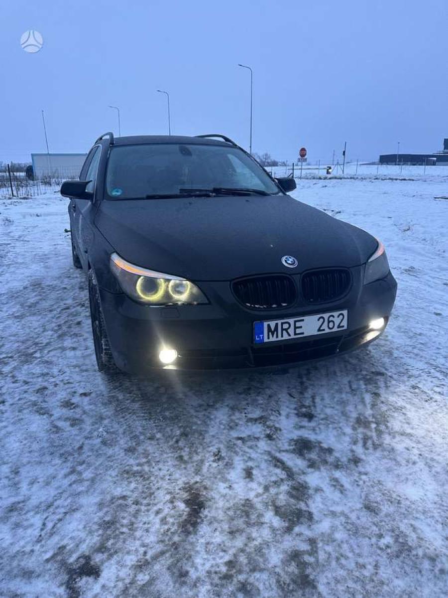 Melns BMW 530 2007 Kėdainiai, ar dzinēja tilpumu 2.99 L un nobraukumu 450 tūkst. km par 2700 €, foto 3 vietnē AUTOMOTO.COM.LV