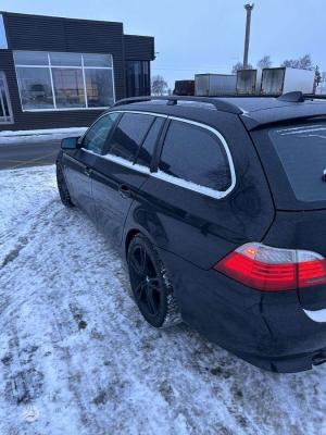 Melns BMW 530 2007 Kėdainiai, ar dzinēja tilpumu 2.99 L un nobraukumu 450 tūkst. km par 2700 €, foto 7 vietnē AUTOMOTO.COM.LV
