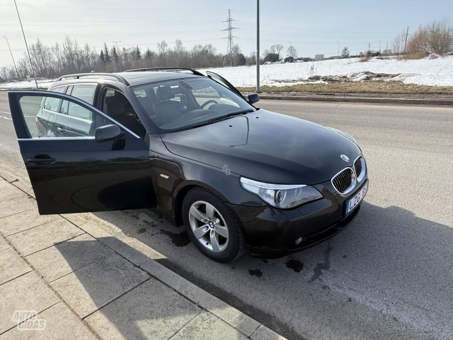 Black BMW 530 2007 in Panevezys, with an engine capacity of 3.00 L and mileage of 371 thousand km for 4200 €, photo 5 on AUTOMOTO.COM.LV