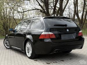 Melns BMW 530 2007 Viļņa, ar dzinēja tilpumu 3.00 L un nobraukumu 400 tūkst. km par 4850 €, foto 4 vietnē AUTOMOTO.COM.LV