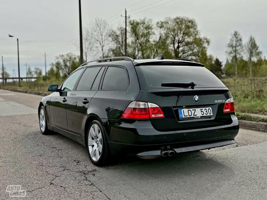 Melns BMW 530 2007 Kauņa, ar dzinēja tilpumu 3.00 L un nobraukumu 400 tūkst. km par 2750 €, foto 7 vietnē AUTOMOTO.COM.LV