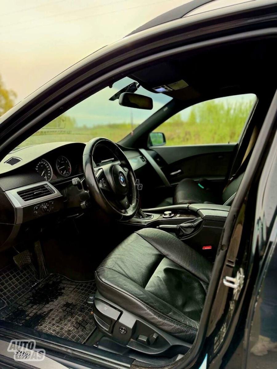 Melns BMW 530 2007 Kauņa, ar dzinēja tilpumu 3.00 L un nobraukumu 400 tūkst. km par 2750 €, foto 17 vietnē AUTOMOTO.COM.LV