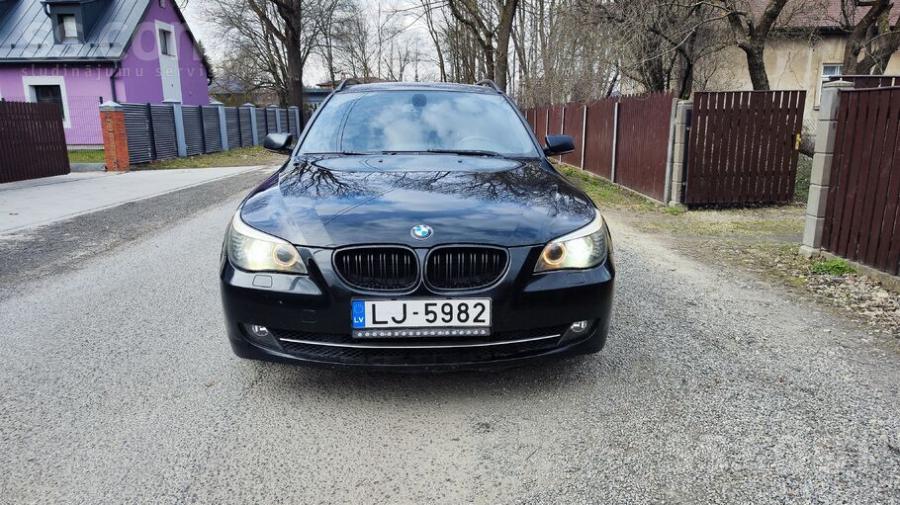 Black BMW 530 2007 in Riga, with an engine capacity of 3.00 L and mileage of 474 thousand km for 2950 €, photo 9 on AUTOMOTO.COM.LV