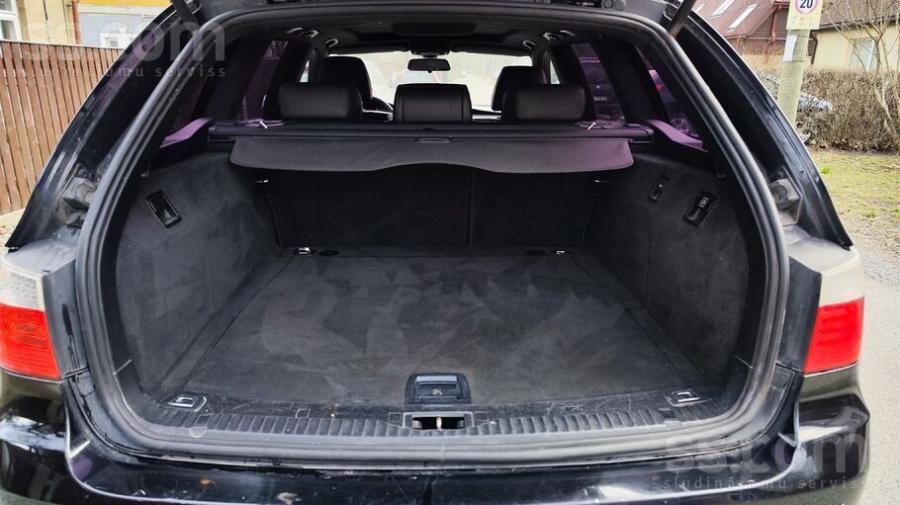 Black BMW 530 2007 in Riga, with an engine capacity of 3.00 L and mileage of 474 thousand km for 2950 €, photo 21 on AUTOMOTO.COM.LV