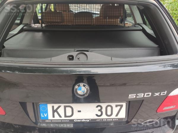 Black BMW 530 2007 in Jelgava, with an engine capacity of 3.00 L and mileage of 348 thousand km for 4950 €, photo 8 on AUTOMOTO.COM.LV