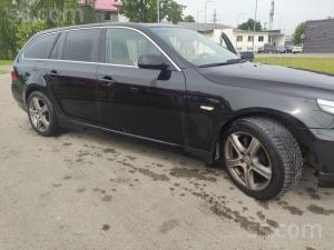 Melns BMW 530 2007 Jelgava, ar dzinēja tilpumu 3.00 L un nobraukumu 348 tūkst. km par 4950 €, foto 14 vietnē AUTOMOTO.COM.LV