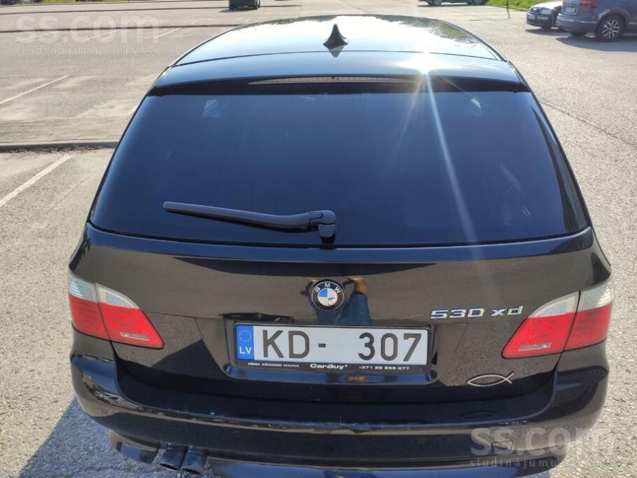 Melns BMW 530 2007 Jelgava, ar dzinēja tilpumu 3.00 L un nobraukumu 348 tūkst. km par 3490 €, foto 13 vietnē AUTOMOTO.COM.LV