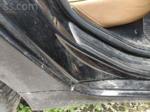 Melns BMW 530 2007 Jelgava, ar dzinēja tilpumu 3.00 L un nobraukumu 348 tūkst. km par 3490 €, foto 19 vietnē AUTOMOTO.COM.LV
