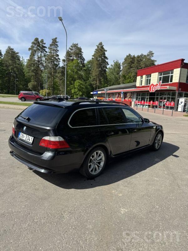 Black BMW 530 2007 in Riga, with an engine capacity of 3.00 L and mileage of 356 thousand km for 4700 €, photo 4 on AUTOMOTO.COM.LV