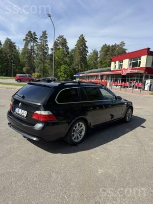 Melns BMW 530 2007 Rīga, ar dzinēja tilpumu 3.00 L un nobraukumu 356 tūkst. km par 4700 €, foto 5 vietnē AUTOMOTO.COM.LV