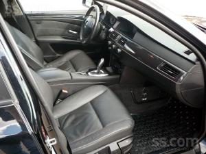 Melns BMW 530 2007 Cēsis, ar dzinēja tilpumu 3.00 L un nobraukumu 0 tūkst. km par 4990 €, foto 10 vietnē AUTOMOTO.COM.LV