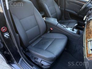 Melns BMW 530 2007 Jūrmala, ar dzinēja tilpumu 3.00 L un nobraukumu 0 tūkst. km par 5350 €, foto 19 vietnē AUTOMOTO.COM.LV