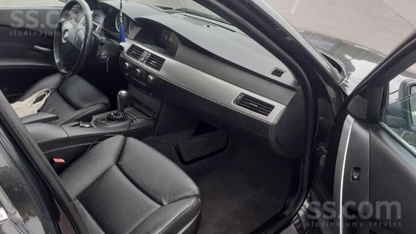Melns BMW 530 2007 Rīga, ar dzinēja tilpumu 3.00 L un nobraukumu 343 tūkst. km par 2650 €, foto 10 vietnē AUTOMOTO.COM.LV
