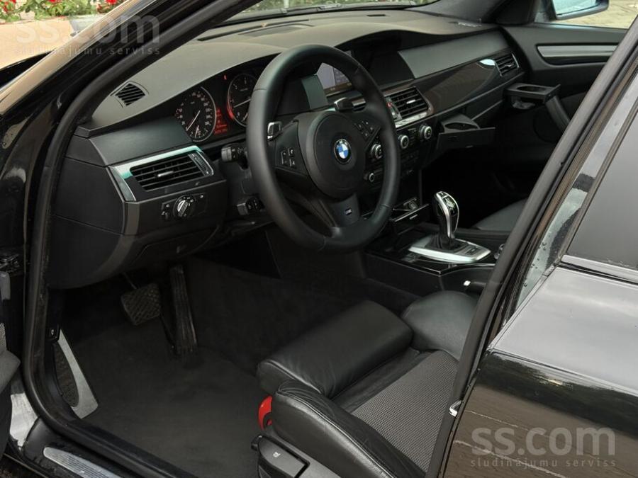 Melns BMW 530 2007 Jelgava, ar dzinēja tilpumu 3.00 L un nobraukumu 292 tūkst. km par 7350 €, foto 12 vietnē AUTOMOTO.COM.LV