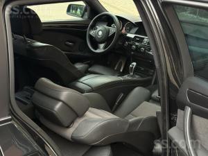 Melns BMW 530 2007 Jelgava, ar dzinēja tilpumu 3.00 L un nobraukumu 292 tūkst. km par 7350 €, foto 17 vietnē AUTOMOTO.COM.LV