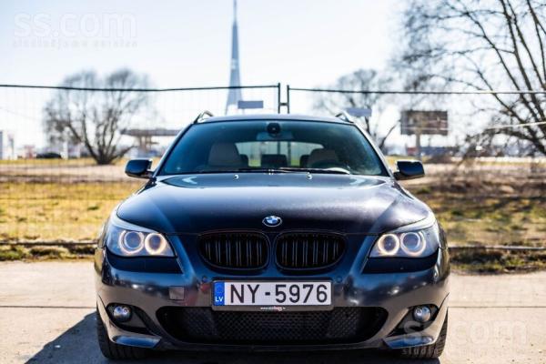 Black BMW 530 2007 in Riga, with an engine capacity of 3.00 L and mileage of 286 thousand km for 6790 €, photo 3 on AUTOMOTO.COM.LV