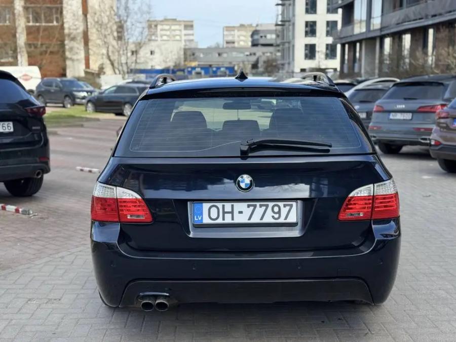 Black BMW 530 2007 in Riga, with an engine capacity of 3.00 L and mileage of 363 thousand km for 5990 €, photo 5 on AUTOMOTO.COM.LV