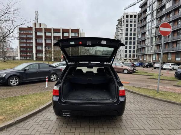 Black BMW 530 2007 in Riga, with an engine capacity of 3.00 L and mileage of 363 thousand km for 5990 €, photo 7 on AUTOMOTO.COM.LV
