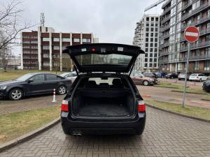 Black BMW 530 2007 in Riga, with an engine capacity of 3.00 L and mileage of 363 thousand km for 5990 €, photo 8 on AUTOMOTO.COM.LV