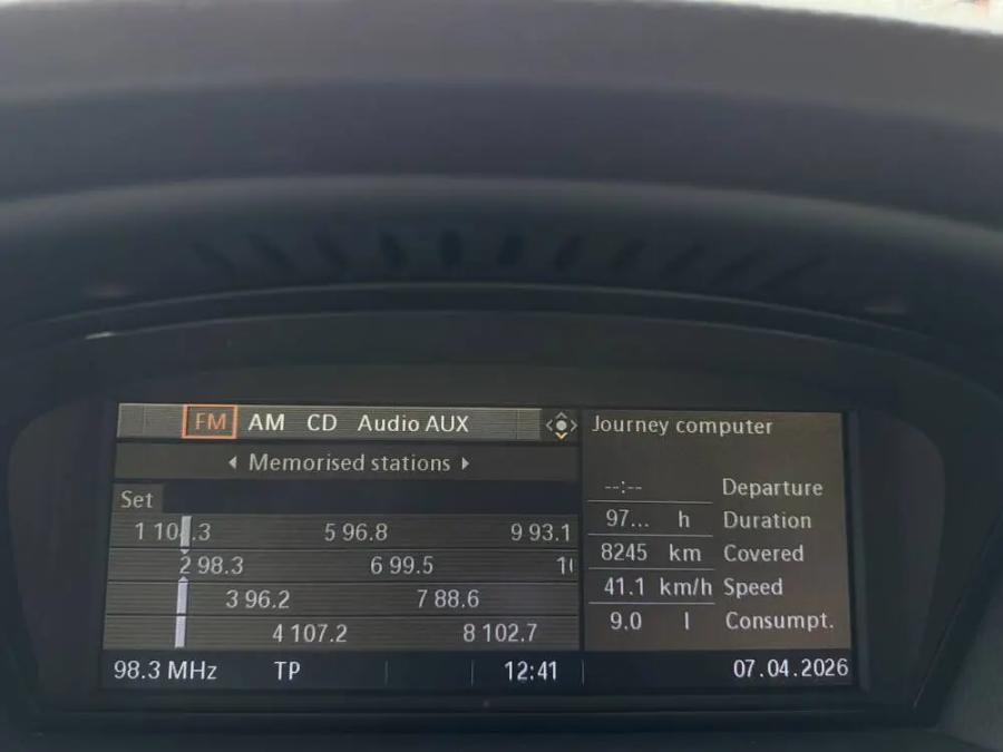 Black BMW 530 2007 in Riga, with an engine capacity of 3.00 L and mileage of 363 thousand km for 5990 €, photo 21 on AUTOMOTO.COM.LV