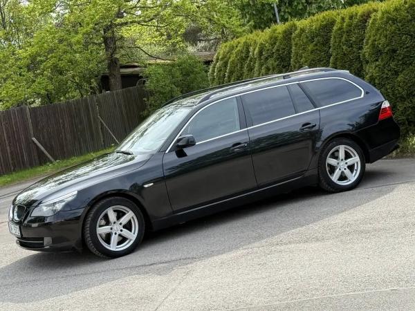 Melns BMW 530 2007 Jūrmala, ar dzinēja tilpumu 3.00 L un nobraukumu 263 tūkst. km par 2550 €, foto 8 vietnē AUTOMOTO.COM.LV