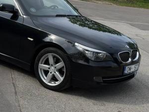Черный БМВ 530 2007 в Юрмала, объемом двигателя 3.00 л и пробегом 263 тыс. км за 2550 €, фото 12 на AUTOMOTO.COM.LV