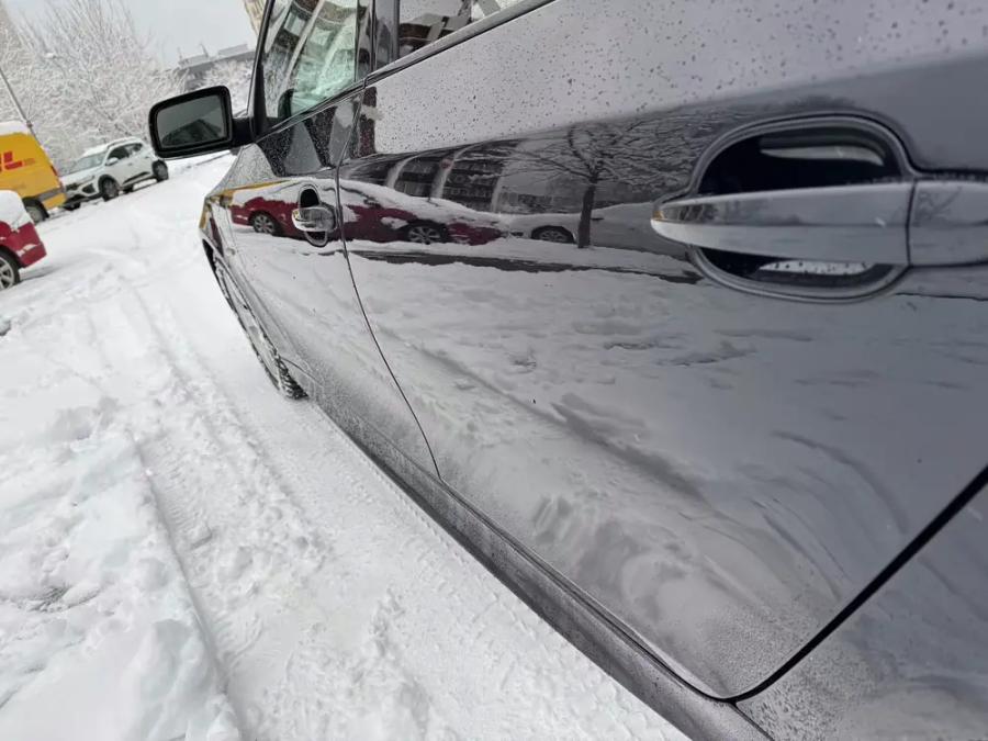 Melns BMW 530 2007 Rīga, ar dzinēja tilpumu 3.00 L un nobraukumu 375 tūkst. km par 4990 €, foto 6 vietnē AUTOMOTO.COM.LV
