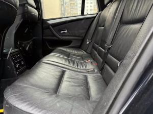 Melns BMW 530 2007 Rīga, ar dzinēja tilpumu 3.00 L un nobraukumu 375 tūkst. km par 4990 €, foto 11 vietnē AUTOMOTO.COM.LV