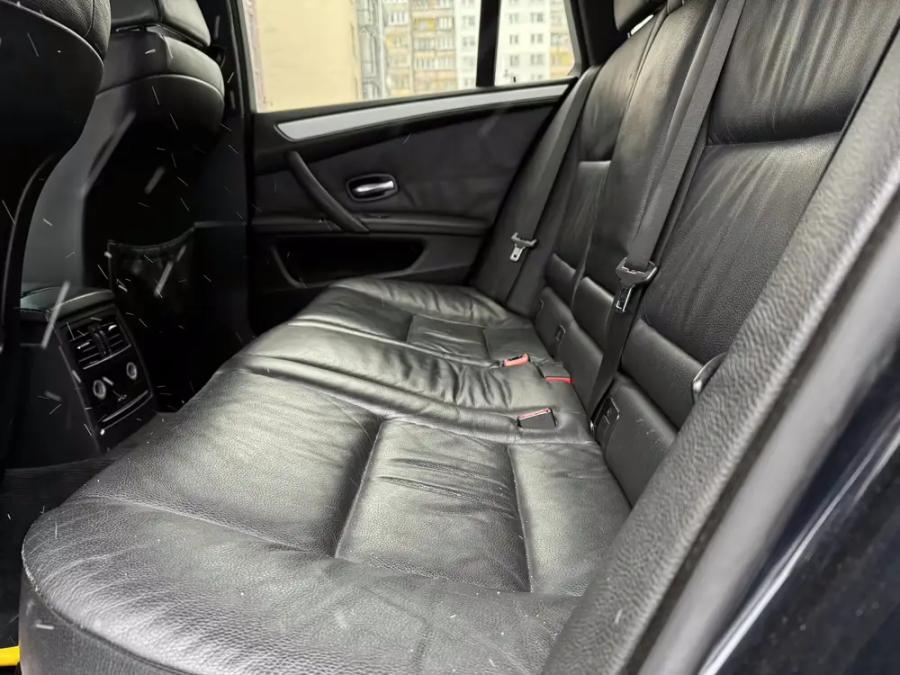 Melns BMW 530 2007 Rīga, ar dzinēja tilpumu 3.00 L un nobraukumu 375 tūkst. km par 4990 €, foto 11 vietnē AUTOMOTO.COM.LV
