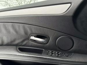 Melns BMW 530 2007 Rīga, ar dzinēja tilpumu 3.00 L un nobraukumu 375 tūkst. km par 4990 €, foto 28 vietnē AUTOMOTO.COM.LV