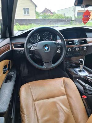 Black BMW 530 2007 in Kaisiadorys, with an engine capacity of 2.99 L and mileage of 369 thousand km for 4150 €, photo 19 on AUTOMOTO.COM.LV