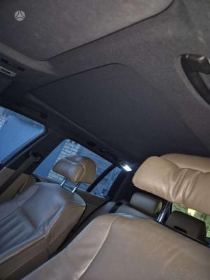 Black BMW 530 2007 in Jonava, with an engine capacity of 2.99 L and mileage of 366 thousand km for 4000 €, photo 9 on AUTOMOTO.COM.LV