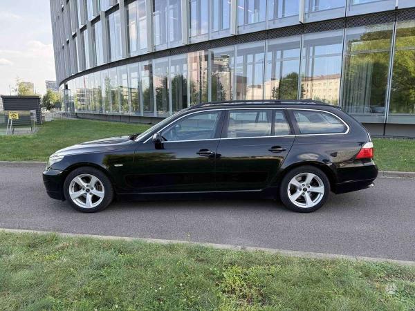Черный БМВ 530 2007 в Вильнюс, объемом двигателя 2.99 л и пробегом 278 тыс. км за 3950 €, фото 2 на AUTOMOTO.COM.LV