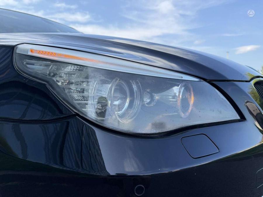 Melns BMW 530 2007 Viļņa, ar dzinēja tilpumu 2.99 L un nobraukumu 278 tūkst. km par 3950 €, foto 10 vietnē AUTOMOTO.COM.LV