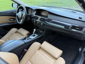 Melns BMW 530 2007 Viļņa, ar dzinēja tilpumu 2.99 L un nobraukumu 278 tūkst. km par 3950 €, foto 15 vietnē AUTOMOTO.COM.LV