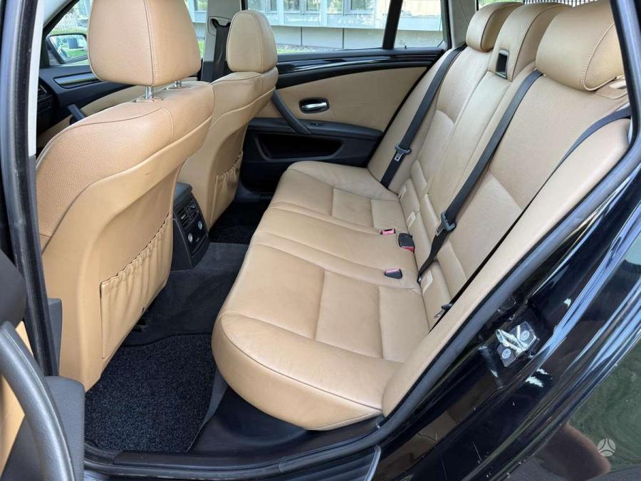 Melns BMW 530 2007 Viļņa, ar dzinēja tilpumu 2.99 L un nobraukumu 278 tūkst. km par 3950 €, foto 21 vietnē AUTOMOTO.COM.LV