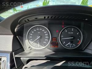 Melns BMW 530 2007 Rīga, ar dzinēja tilpumu 3.00 L un nobraukumu 470 tūkst. km par 4900 €, foto 13 vietnē AUTOMOTO.COM.LV