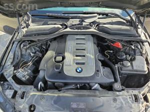 Melns BMW 530 2007 Rīga, ar dzinēja tilpumu 3.00 L un nobraukumu 470 tūkst. km par 4900 €, foto 14 vietnē AUTOMOTO.COM.LV
