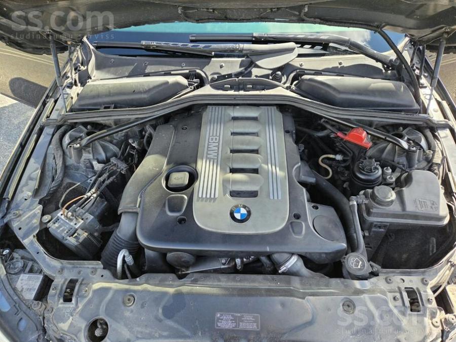 Melns BMW 530 2007 Rīga, ar dzinēja tilpumu 3.00 L un nobraukumu 470 tūkst. km par 4900 €, foto 14 vietnē AUTOMOTO.COM.LV