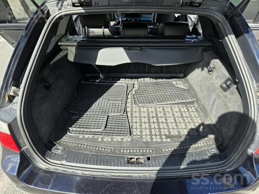Melns BMW 530 2007 Rīga, ar dzinēja tilpumu 3.00 L un nobraukumu 470 tūkst. km par 4900 €, foto 15 vietnē AUTOMOTO.COM.LV