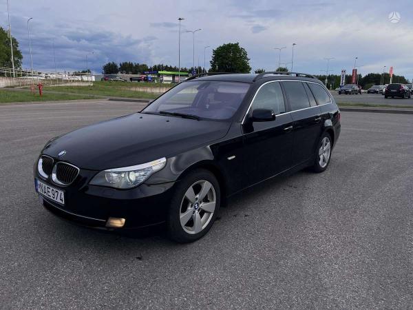 Melns BMW 530 2007 Utena, ar dzinēja tilpumu 2.99 L un nobraukumu 286 tūkst. km par 4900 €, foto 7 vietnē AUTOMOTO.COM.LV