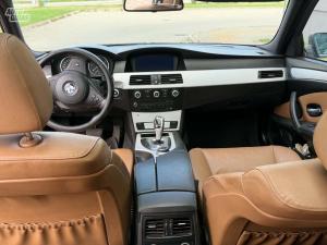 Black BMW 530 2007 in Radviliskis, with an engine capacity of 3.00 L and mileage of 381 thousand km for 3300 €, photo 10 on AUTOMOTO.COM.LV